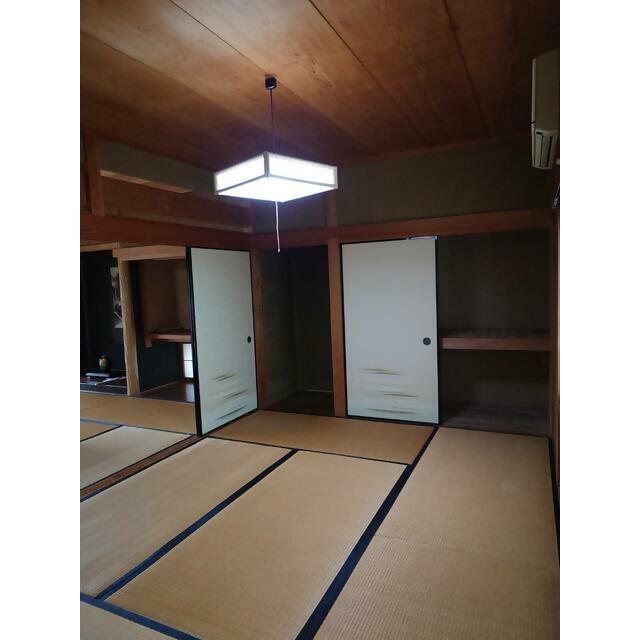 空き家バンク【売買】250万円 三重県名張市南古山 蔵・カーポート2台付き8DK2階建 水洗トイレ - Sumai空き家