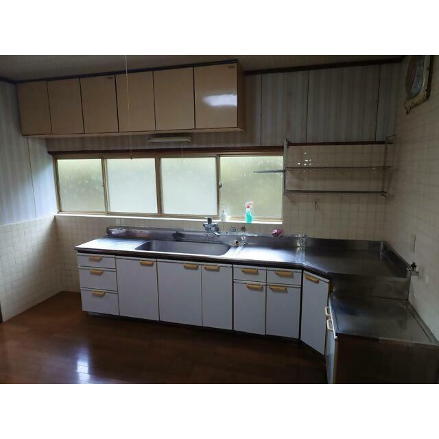 空き家バンク【売買】250万円 三重県名張市南古山 蔵・カーポート2台付き8DK2階建 水洗トイレ - Sumai空き家