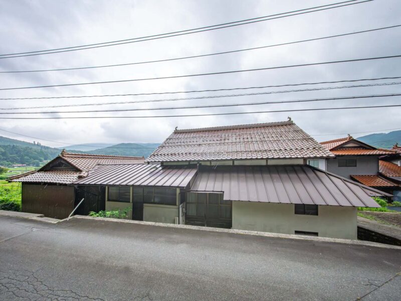 空き家バンク【売買】350万円 広島県廿日市市吉和字田中原速田河内 里山と田園風景を望む 田畑・納屋・駐車場付き4DK平屋古民家 上下水道 - Sumai空き家