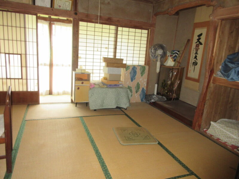 空き家バンク【売買】300万円 茨城県笠間市下市原 畑・庭・倉庫・駐車場3台付き5DK2階建 水洗トイレ - Sumai空き家