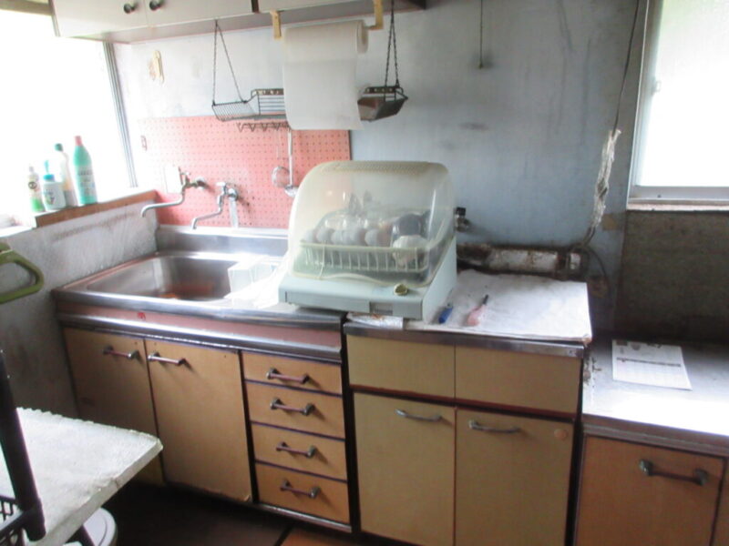 空き家バンク【売買】300万円 茨城県笠間市下市原 畑・庭・倉庫・駐車場3台付き5DK2階建 水洗トイレ - Sumai空き家