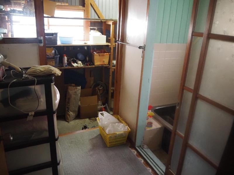 空き家バンク【売買】80万円 徳島県那賀郡那賀町木頭出原 物置・カーポート・駐車場3台付き4DK平屋 水洗トイレ - Sumai空き家