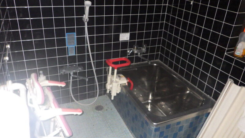 空き家バンク【売買】60万円 山形県尾花沢市大字毒沢 広い敷地 庭・車庫付き8DK2階建 上下水道 - Sumai空き家