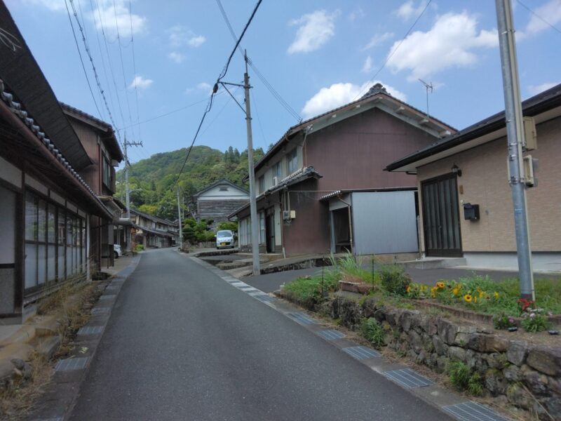 空き家バンク【売買】200万円 京都府福知山市大江町内宮 大正13年築 畑・倉庫・駐車場2台付き8DK2階建古民家 水洗トイレ - Sumai空き家