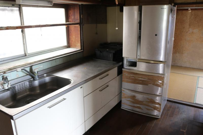 空き家バンク【売買】300万円 福岡県鞍手郡鞍手町大字中山 庭・物置・物干場・車庫付き5DK2階建 上下水道 - Sumai空き家