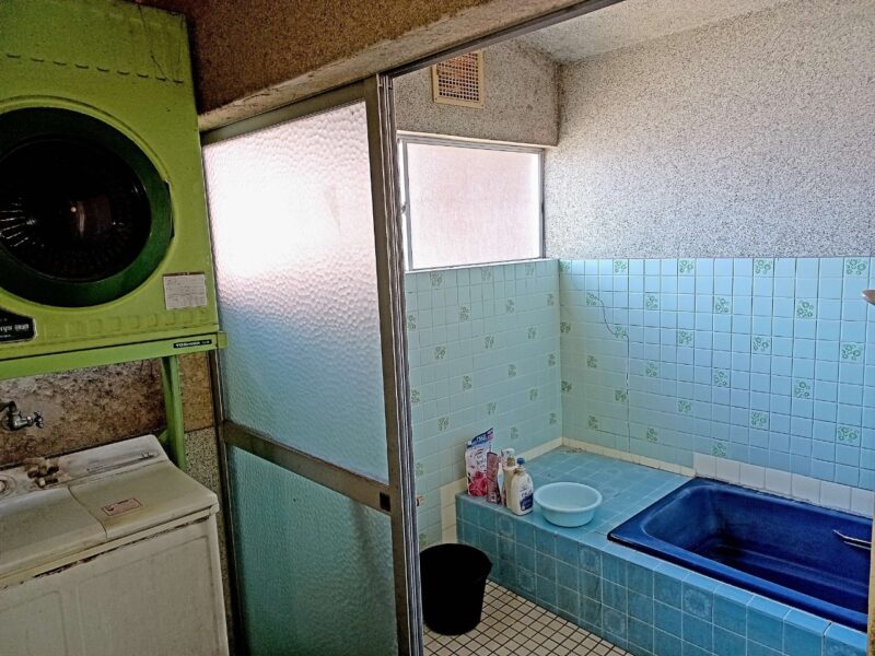 空き家バンク【売買】100万円 島根県雲南市大東町仁和寺 田畑・山林・納屋・駐車場2台付き5DK2階建 土間・縁側・続き間・薪風呂有 - Sumai空き家