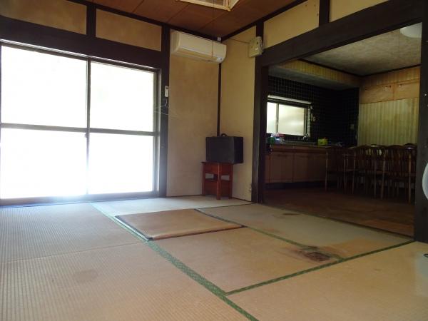 空き家バンク【売買】198万円 広島県安芸太田町大加計 家庭菜園可 倉庫・車庫付き6DK2階建古民家 縁側・続き間有 - Sumai空き家