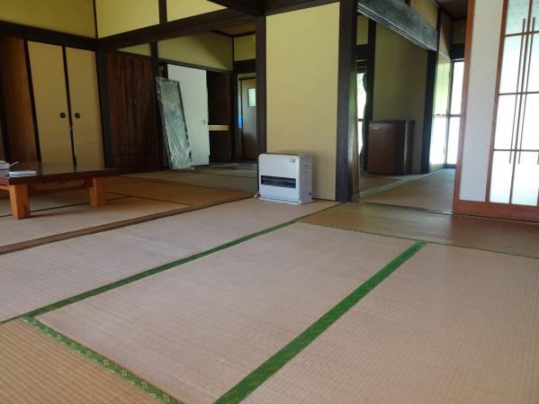 空き家バンク【売買】198万円 広島県安芸太田町大加計 家庭菜園可 倉庫・車庫付き6DK2階建古民家 縁側・続き間有 - Sumai空き家