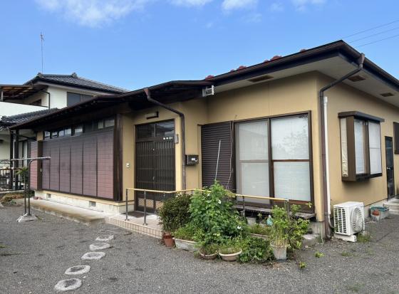 空き家バンク【売買】500万円 栃木県大田原市桧木沢 平成5年築 庭・車庫県物置付き4部屋平屋 水洗トイレ 広縁・続き間有 - Sumai空き家