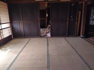 空き家バンク【売買】80万円 群馬県富岡市蕨 広い敷地 蔵・2階大広間・駐車場付き5DK2階建古民家 水洗トイレ 縁側・続き間有 - Sumai空き家