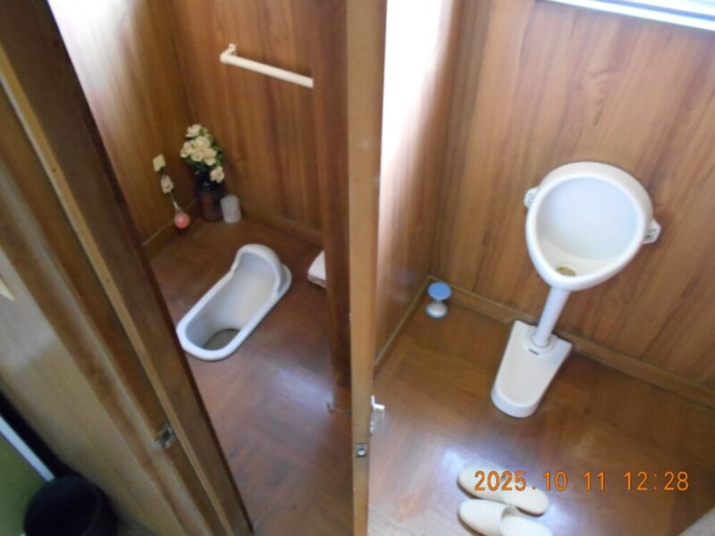 空き家バンク【売買】150万円 富山県黒部市三日市 駅徒歩圏内・通学便利 車庫付き7部屋2階建 - Sumai空き家