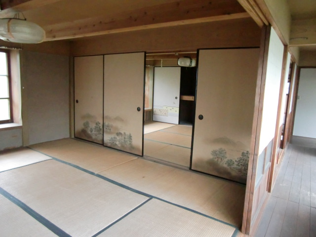 空き家バンク【売買】150万円 兵庫県朝来市和田山町野村 農地・庭・物置・車庫2台付き8部屋2階建古民家 上下水道 縁側・続き間有 ...